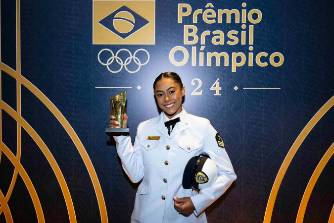 Babi e Isabela Abreu: atletas bolsistas do Paraná conquistam o Prêmio ...